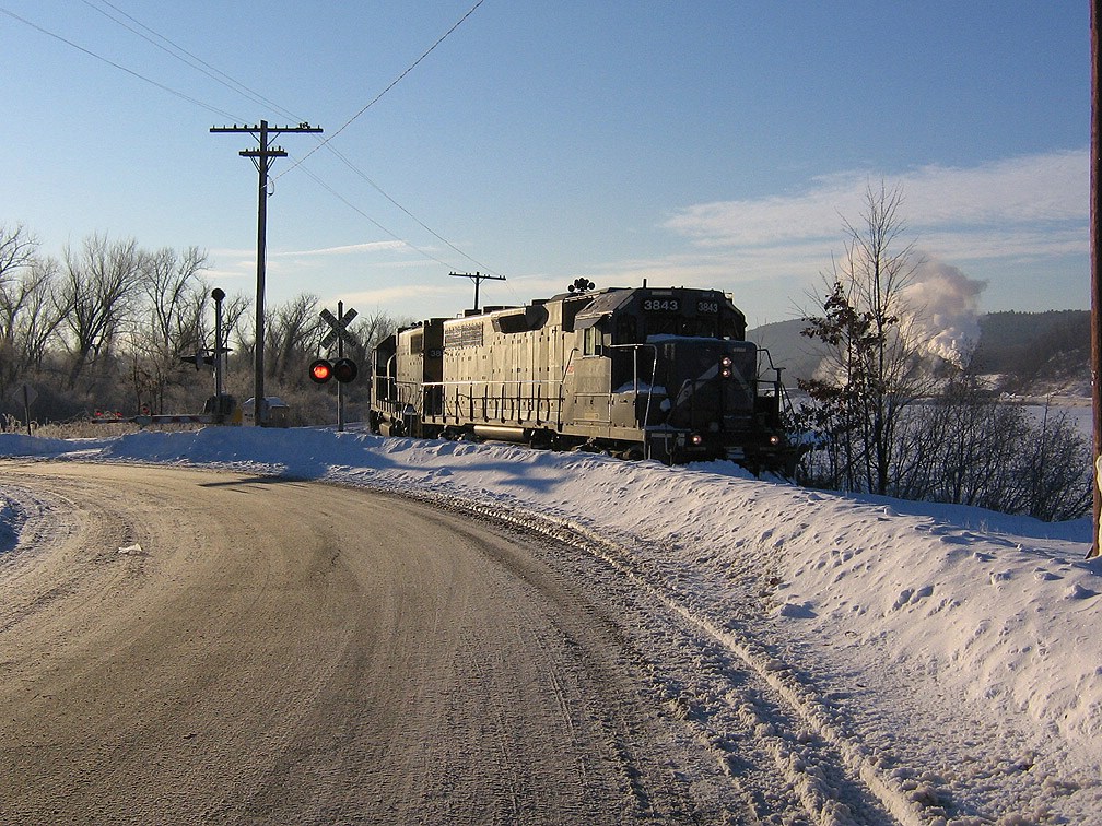 GEXR 3843 breaks thru recent snow